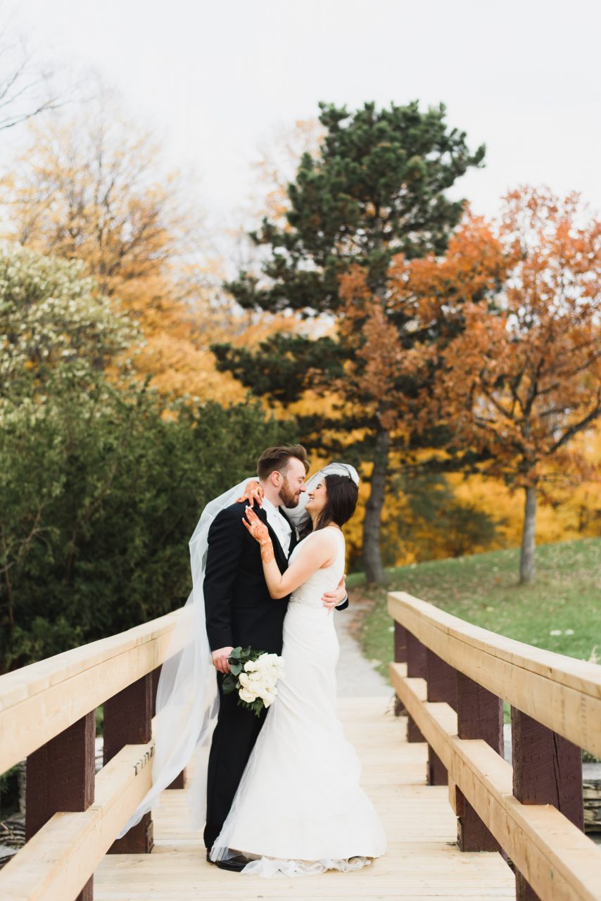 Romantic and Timeless Wedding Pictures | Centennial Park, Toronto