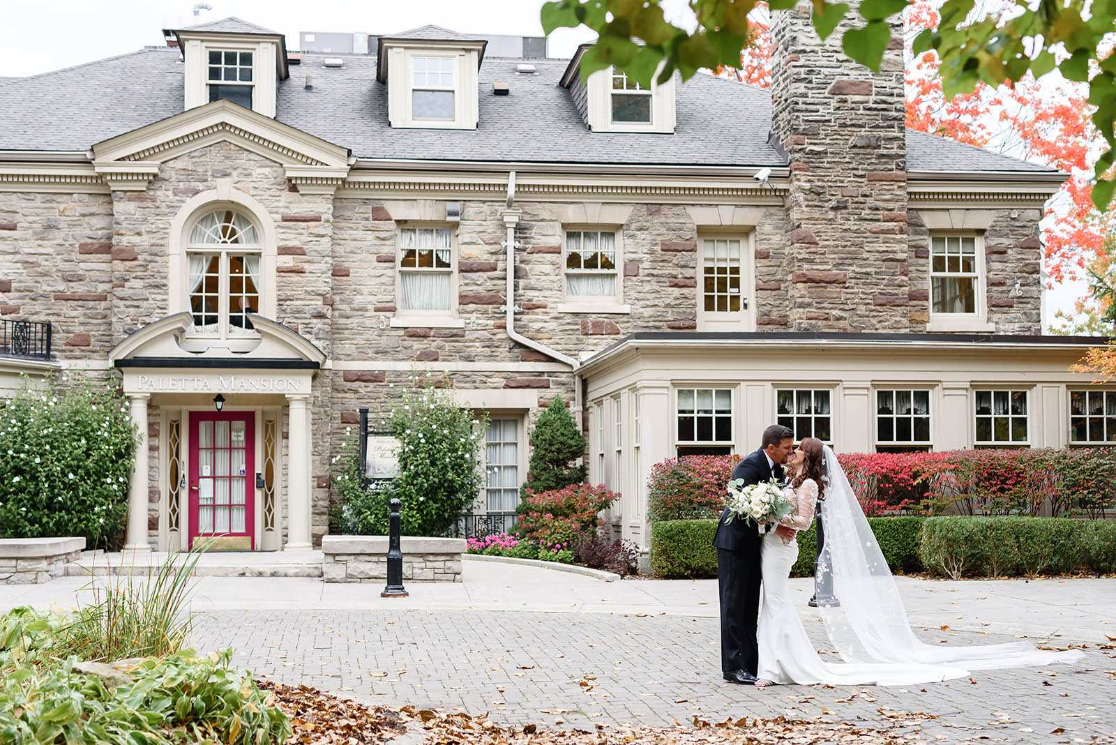 Paletta Mansion Fall Wedding | Burlington, ON - Lilac Studios