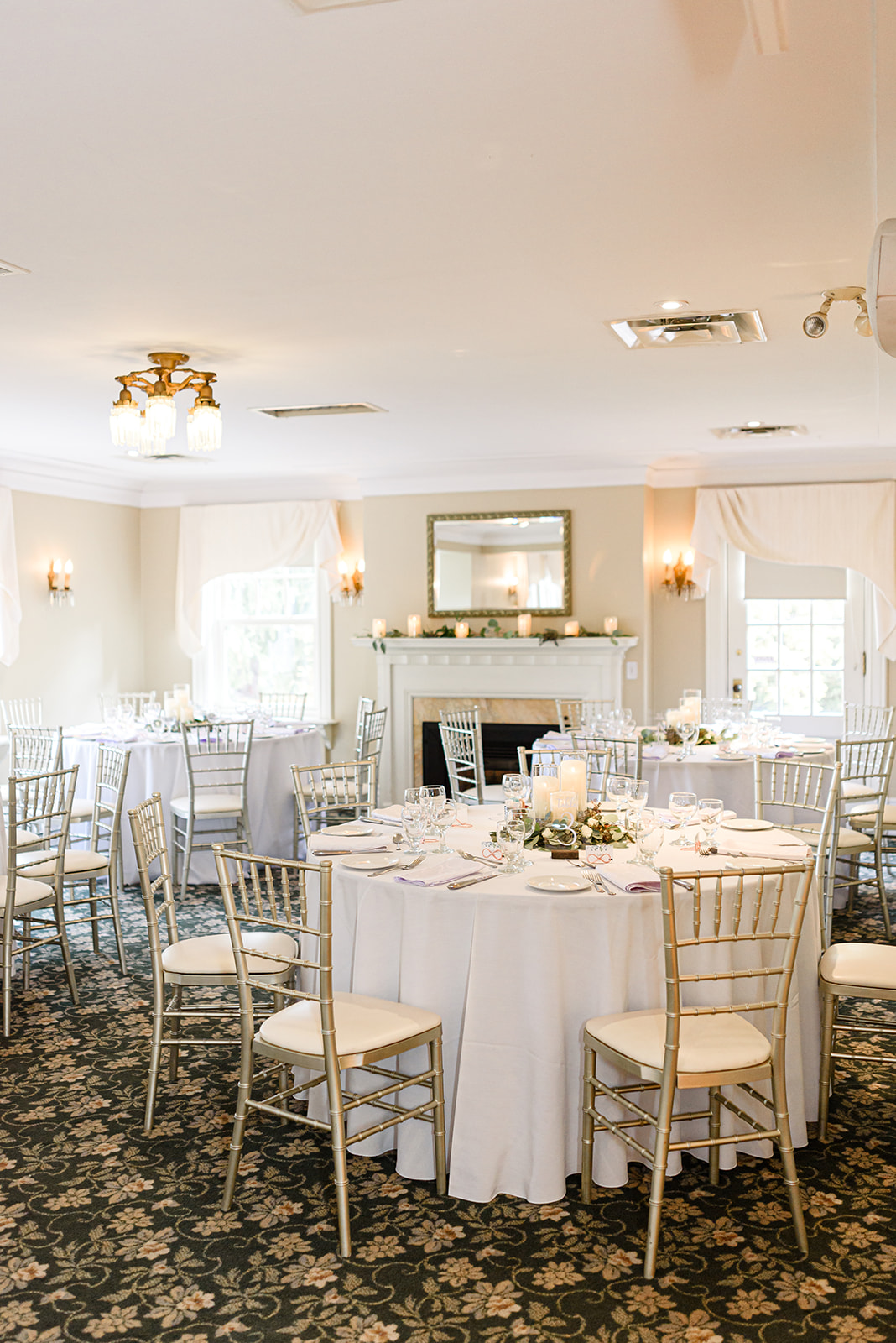 Paletta Mansion Fall Wedding | Burlington, ON - Lilac Studios