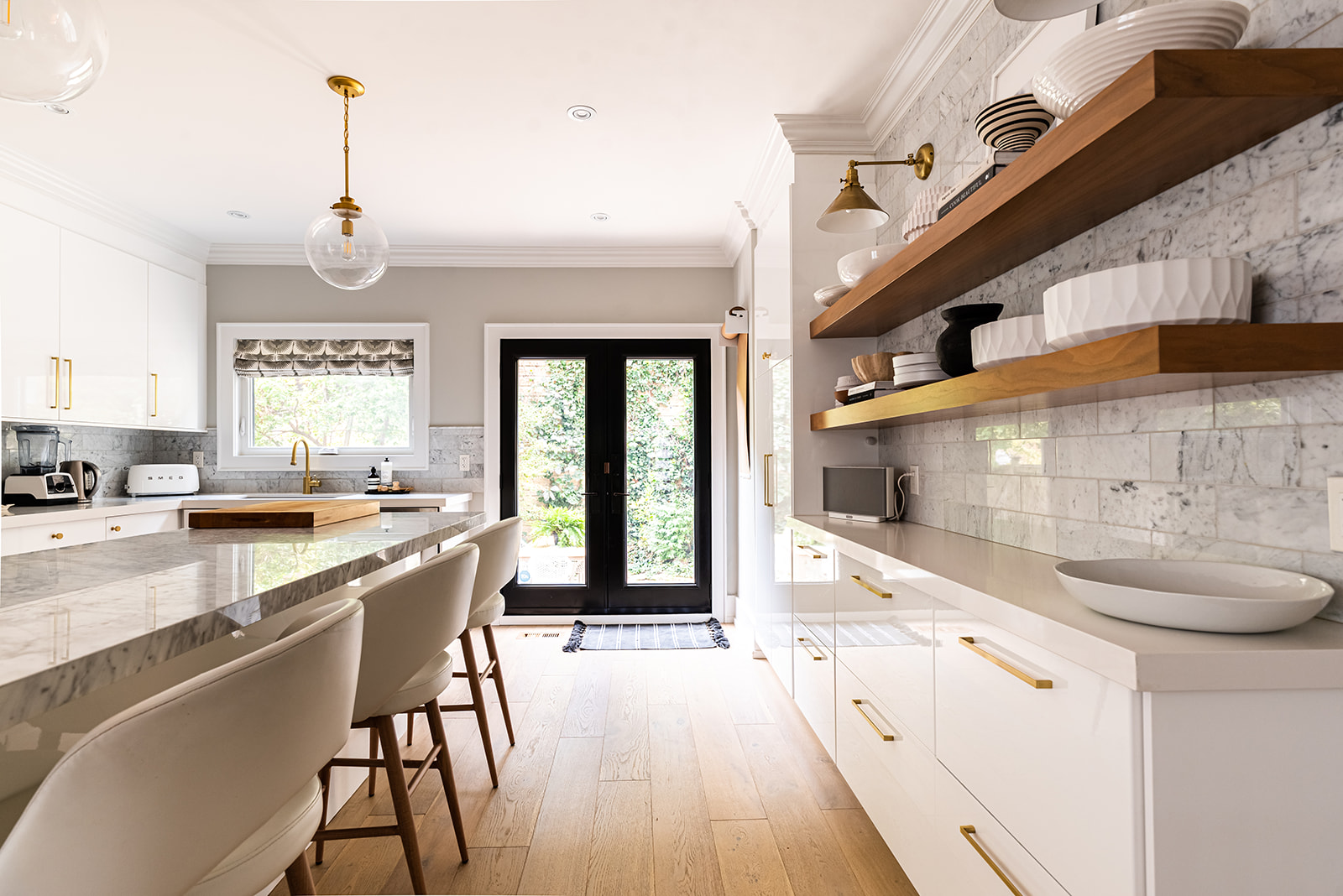 Red Brick House, Toronto, ON - Lilac Studios