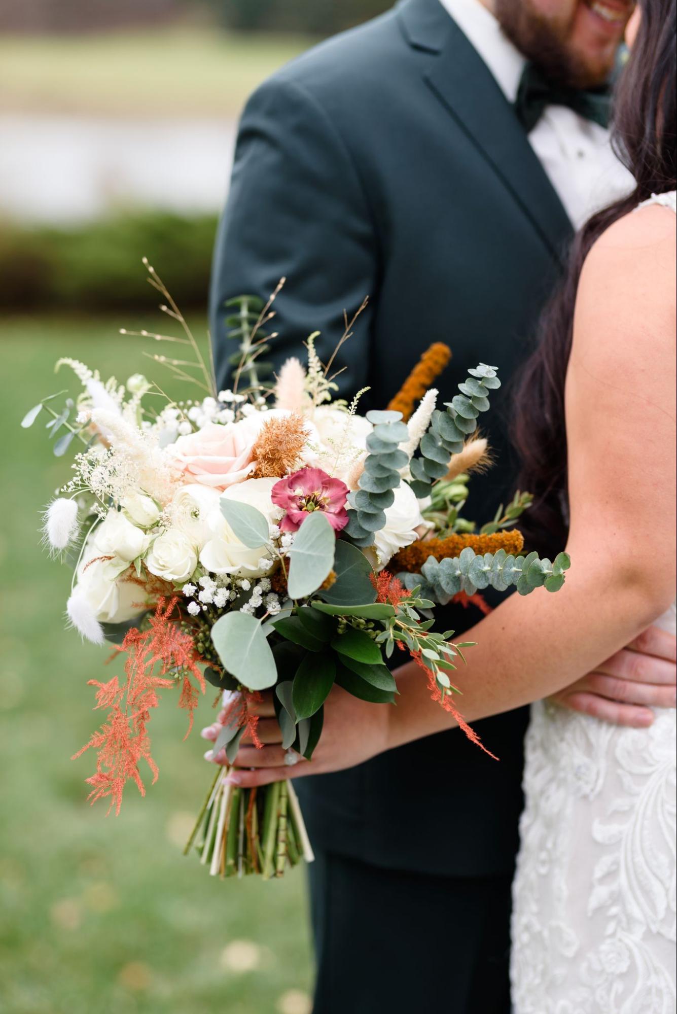 Wedding Bouquets: Our Top 20 Picks of 2023 - Lilac Studios